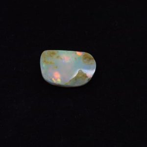 4.15 cts. Rolling Fire Pattern Opal (pre-polished) - Virgin Valley ...
